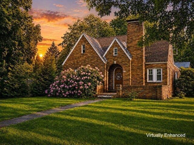 4 bedroom, Fairfield ME 04937 104042875