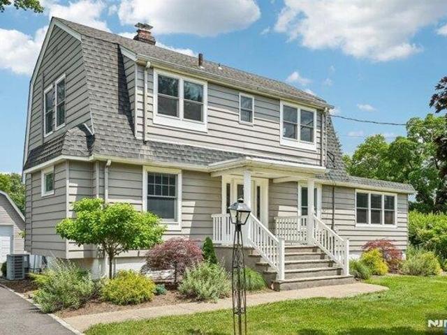 4 bedroom, Fairfield NJ 07004 104791675