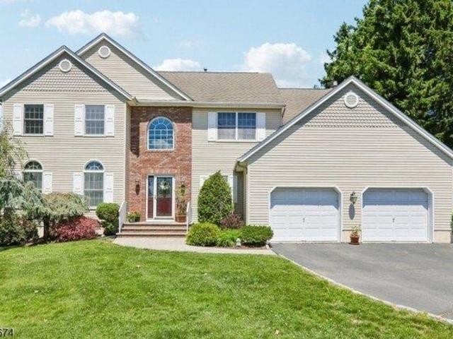 4 bedroom, Fairfield NJ 07004 104908968