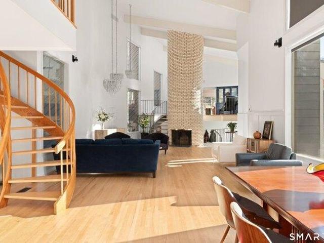 4 bedroom, Fairfield CT 06824 101780267
