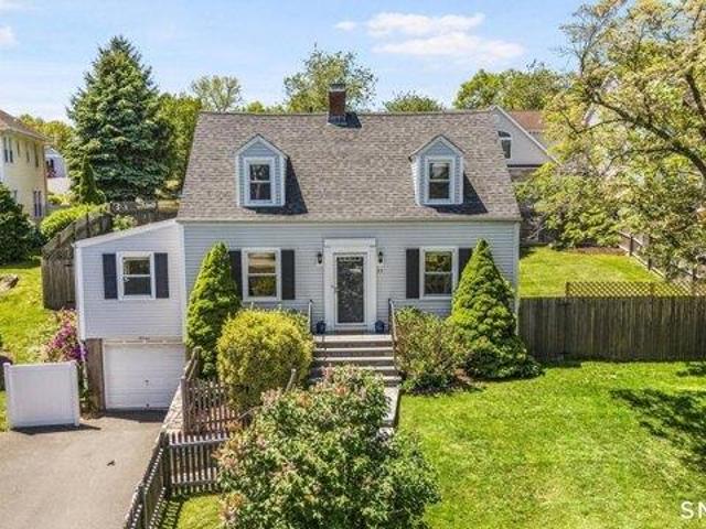 4 bedroom, Fairfield CT 06824 102728822