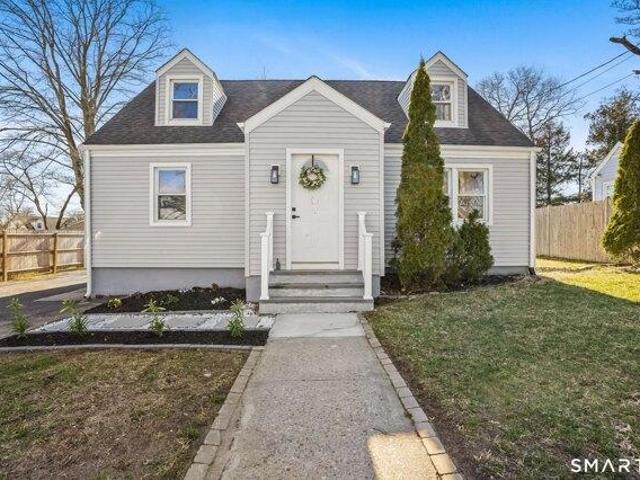 4 bedroom, Fairfield CT 06825 LS102561079