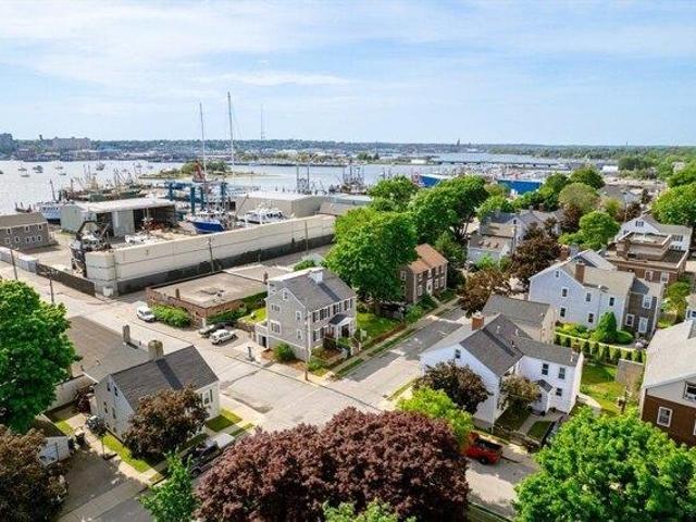 4 bedroom, Fairhaven MA 02719 103806964