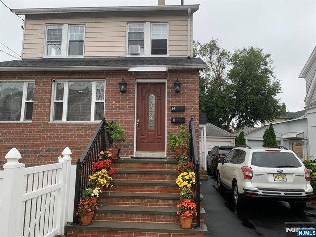 4 bedroom, Fairview NJ 07022 LS101577100