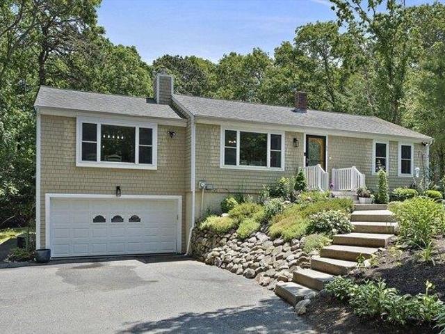 4 bedroom, Falmouth MA 02536 104921515