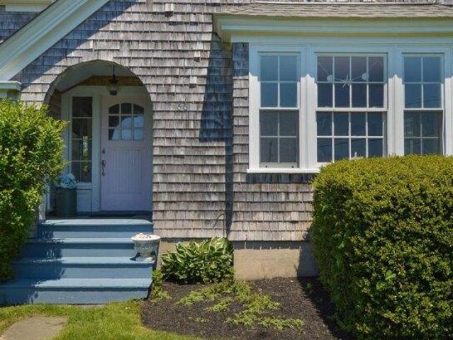 4 bedroom, Falmouth MA 02540 105059549
