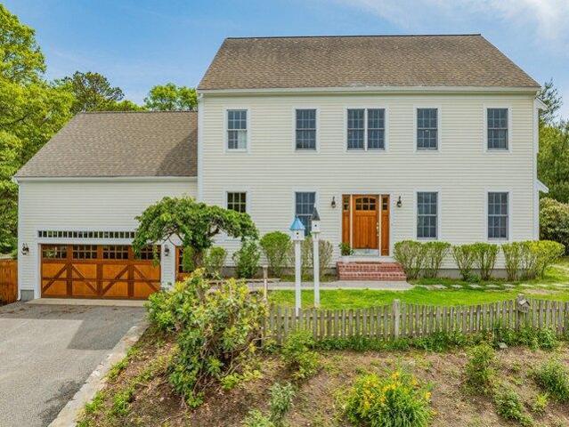 4 bedroom, Falmouth MA 02540 105140308