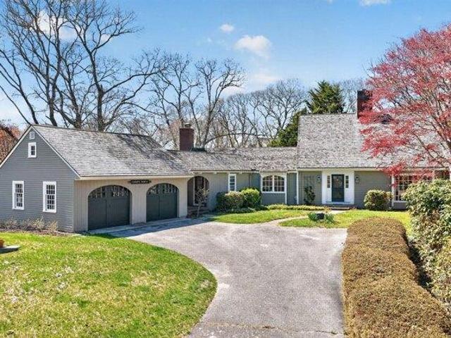4 bedroom, Falmouth MA 02540 103073260