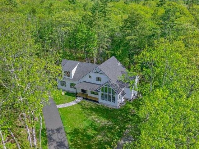4 bedroom, Falmouth ME 04105 104328811
