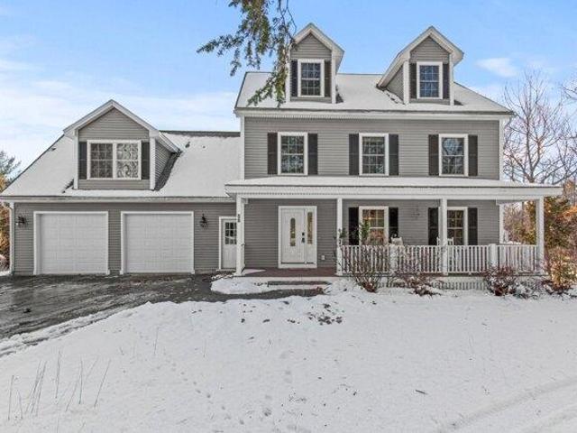 4 bedroom, Falmouth ME 04105 102584186