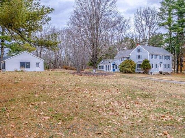 4 bedroom, Falmouth ME 04105 LS102727887