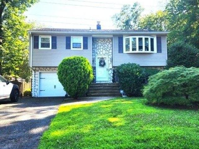 4 bedroom, Fanwood NJ 07023 LS101857104