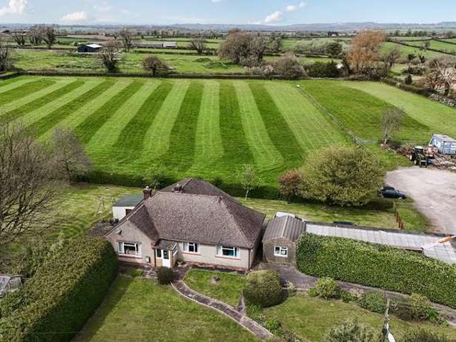 4 Bedroom Farm Commercial