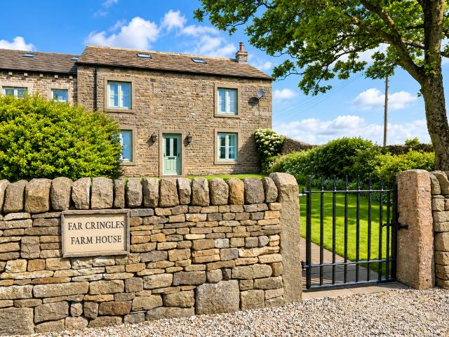 4 bedroom farm house to rent