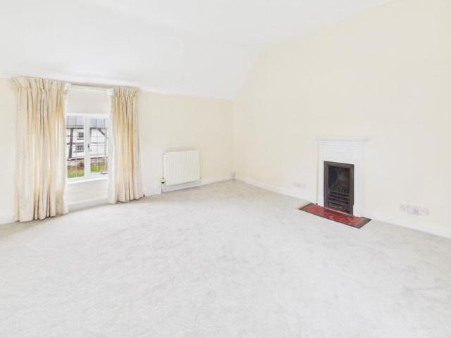 4 bedroom farm house to rent
