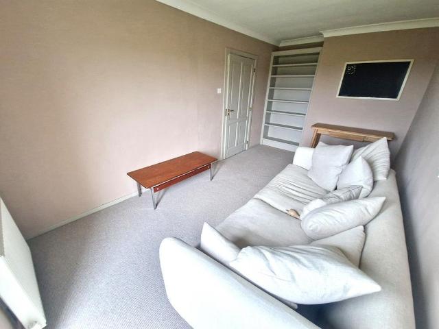 4 bedroom farm house to rent