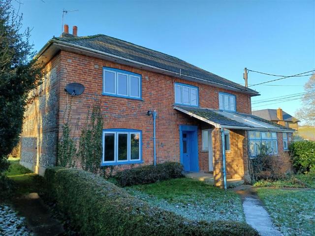 4 bedroom farm house to rent