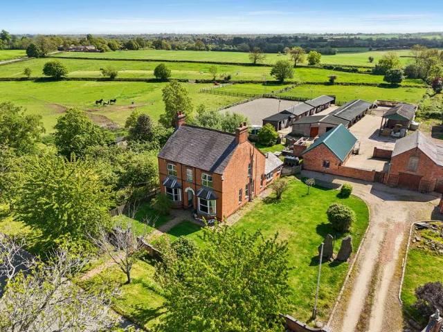 4 Bedroom Farm House Character Property