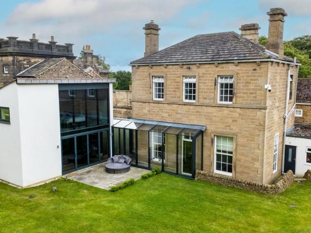 4 bedroom farm house for sale