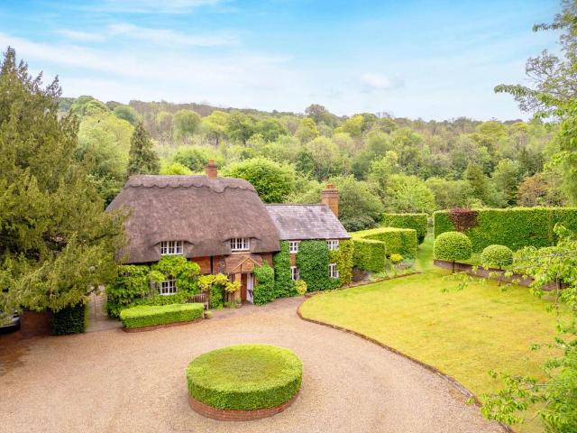 4 bedroom farm house for sale