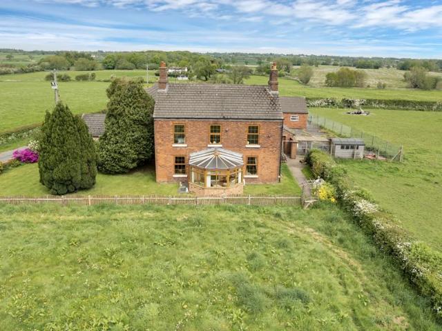 4 bedroom farm house for sale
