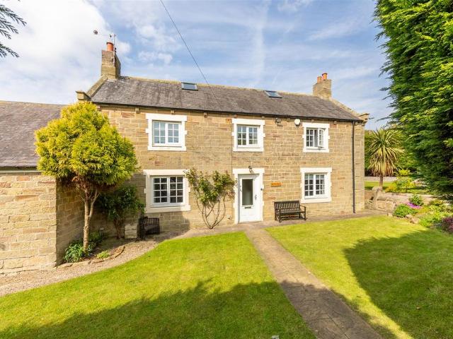 4 bedroom farm house for sale