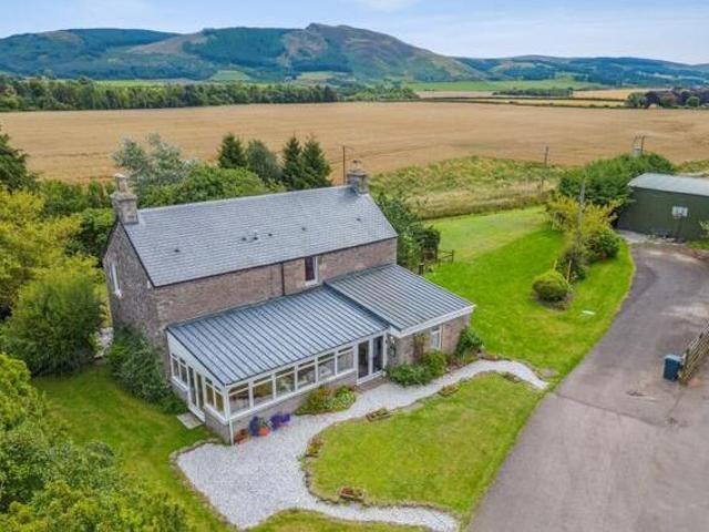 4 Bedroom Farm House For Sale In Auchterarder, Perthshire