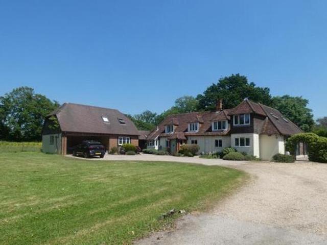 4 Bedroom Farm House For Rent In Southampton, Hampshire