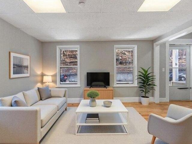 4 bedroom, Fitchburg MA 01420 LS103033875