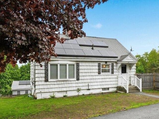 4 bedroom, Fitchburg MA 01420 104759371