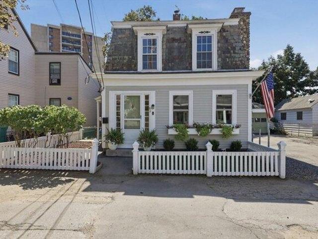 4 bedroom, Fitchburg MA 01420 105116439