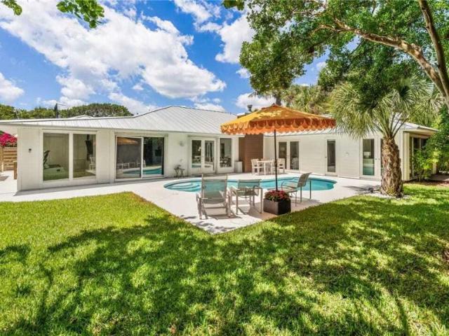 4 bedroom, FL FL 102587998