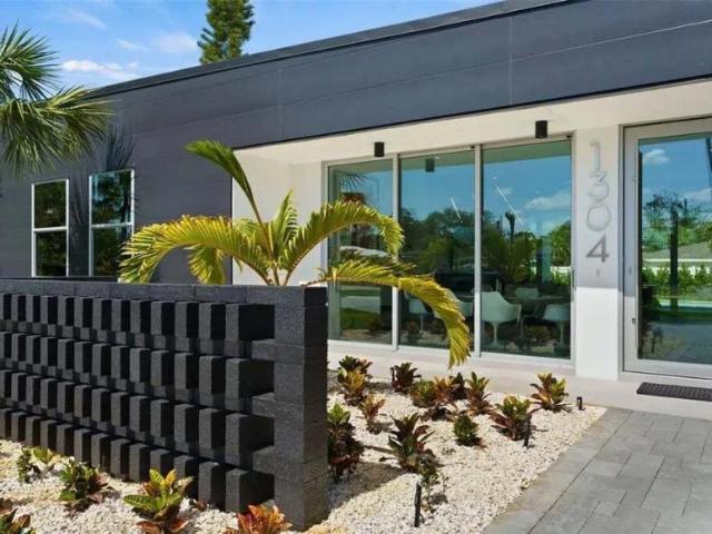 4 bedroom, FL FL 102659002