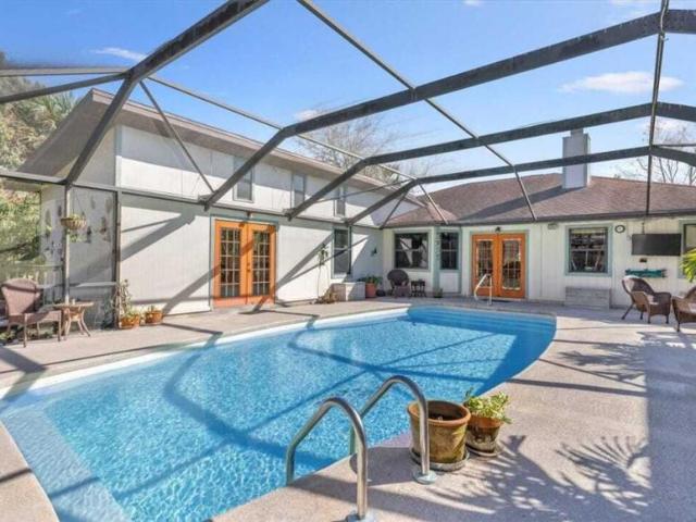 4 bedroom, FL FL 102660303