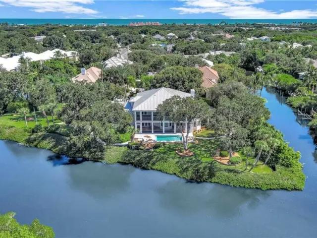 4 bedroom, FL FL 102770934