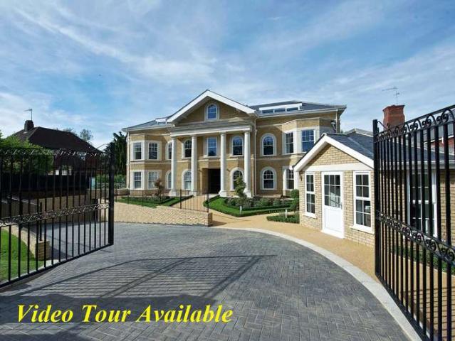 4 Bedroom Flat