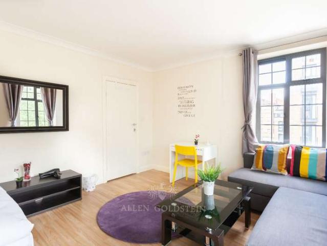 4 Bedroom Flat