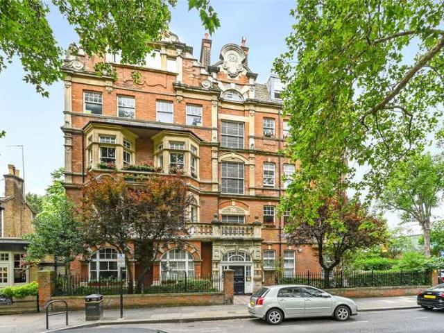 4 Bedroom Flat