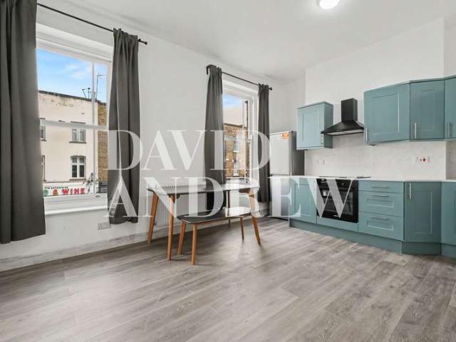 4 Bedroom Flat