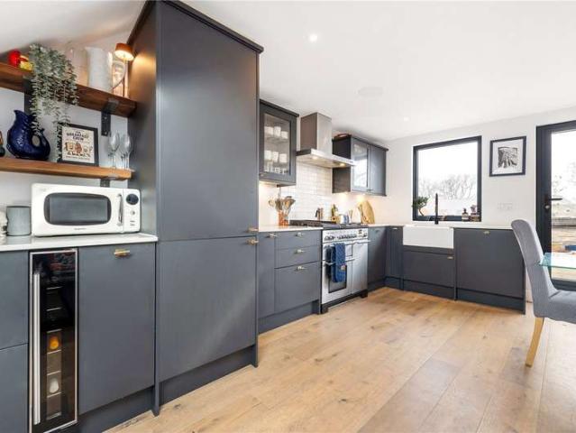 3 Bedroom Flat
