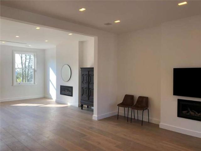 4 Bedroom Flat