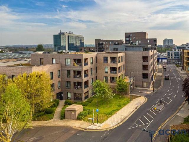 4 Bedroom Flat