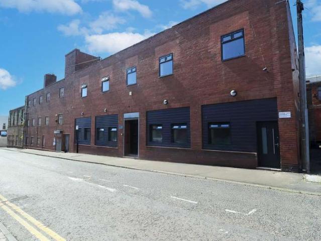 4 Bedroom Flat