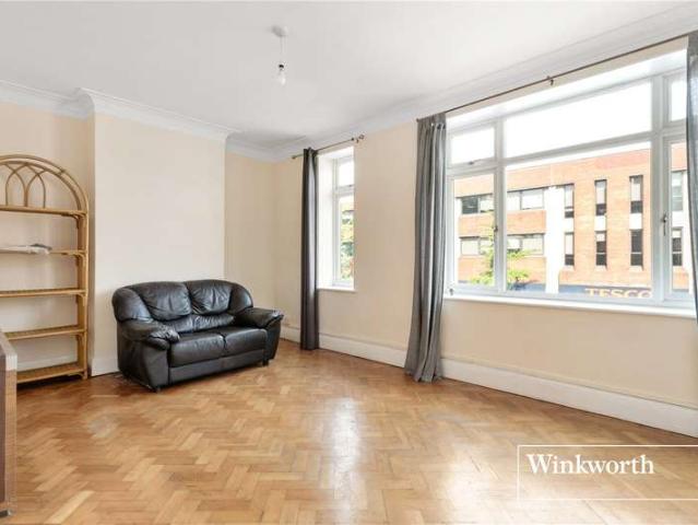 4 Bedroom Flat