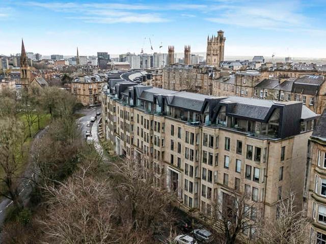4 Bedroom Flat