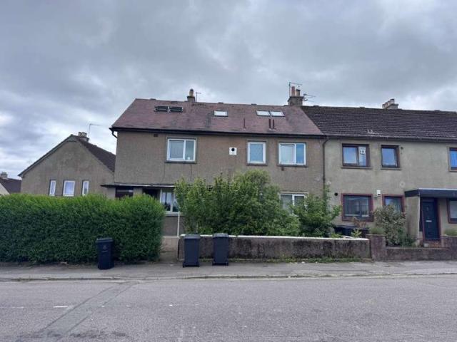 4 Bedroom Flat