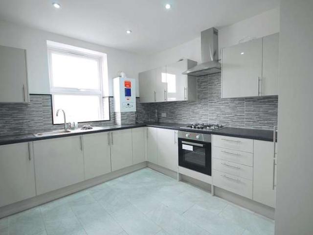4 Bedroom Flat