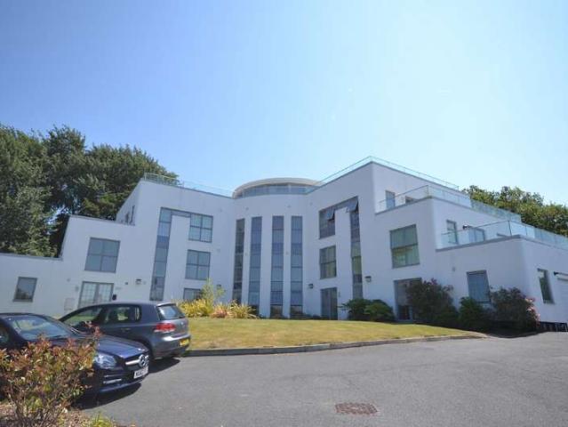 4 Bedroom Flat