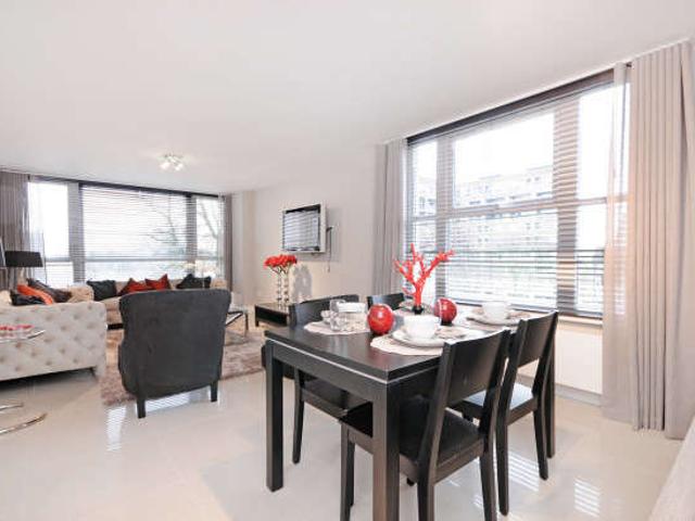4 Bedroom Flat