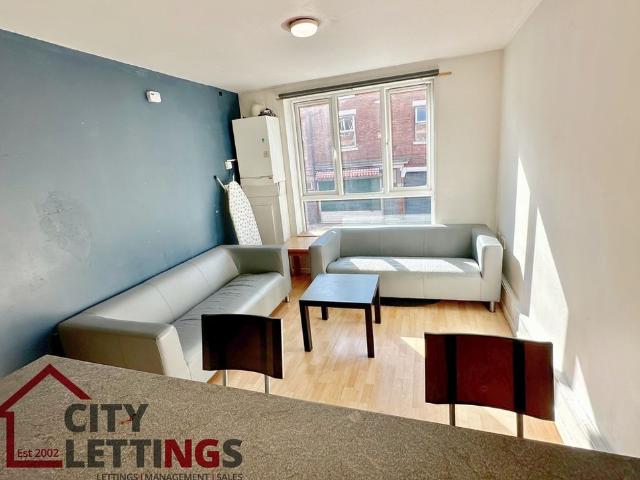 4 Bedroom Flat